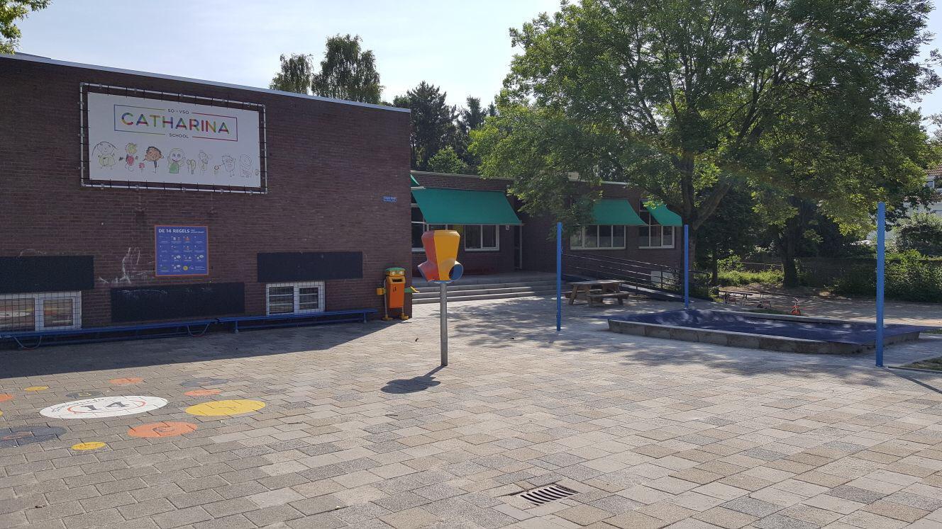 Catharinaschool, APG en Brightlands Smart Services Campus graven naar ...