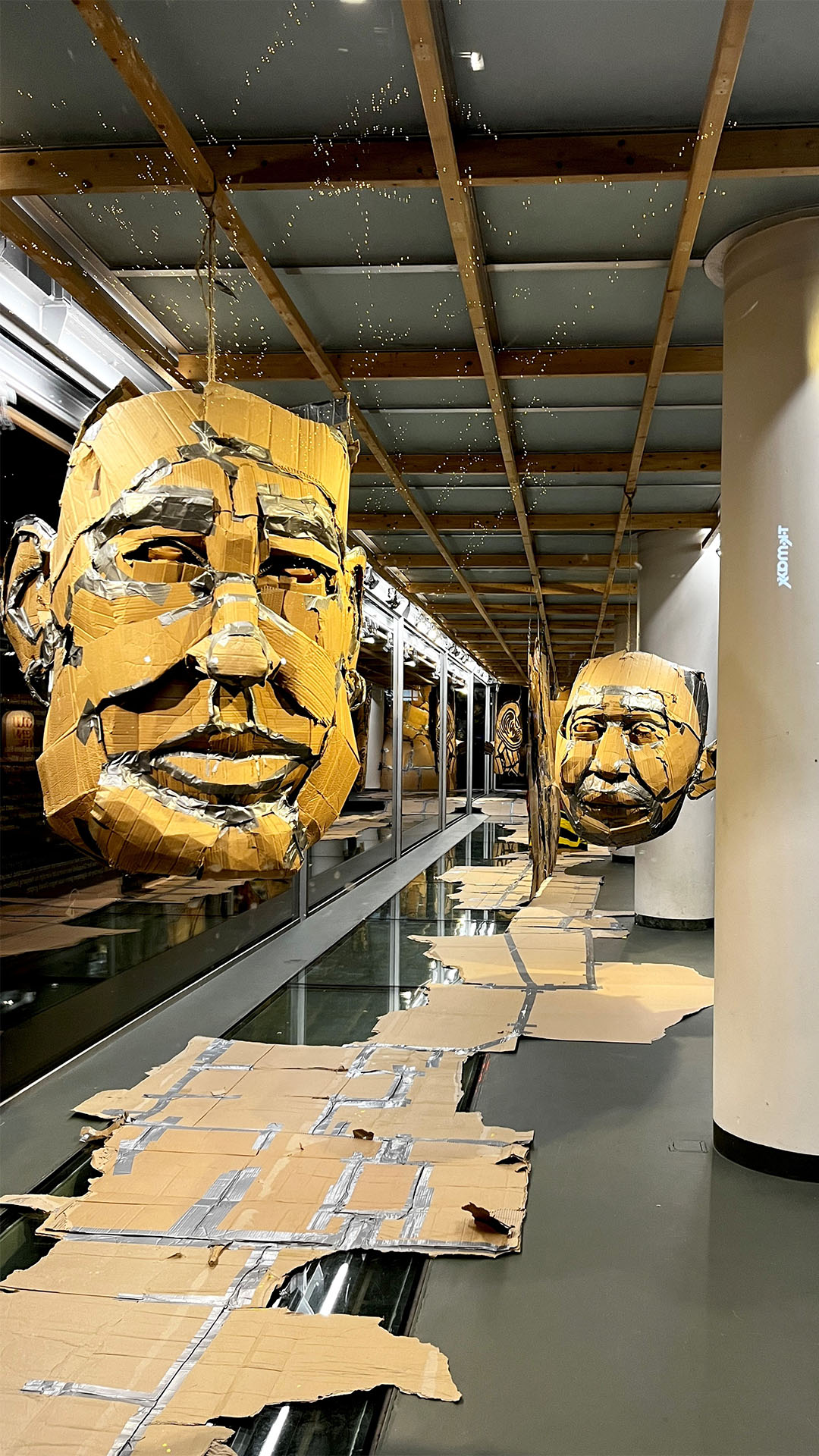 Een decennium David Bade in de schijnwerpers bij SCHUNCK Museum - RTV ...